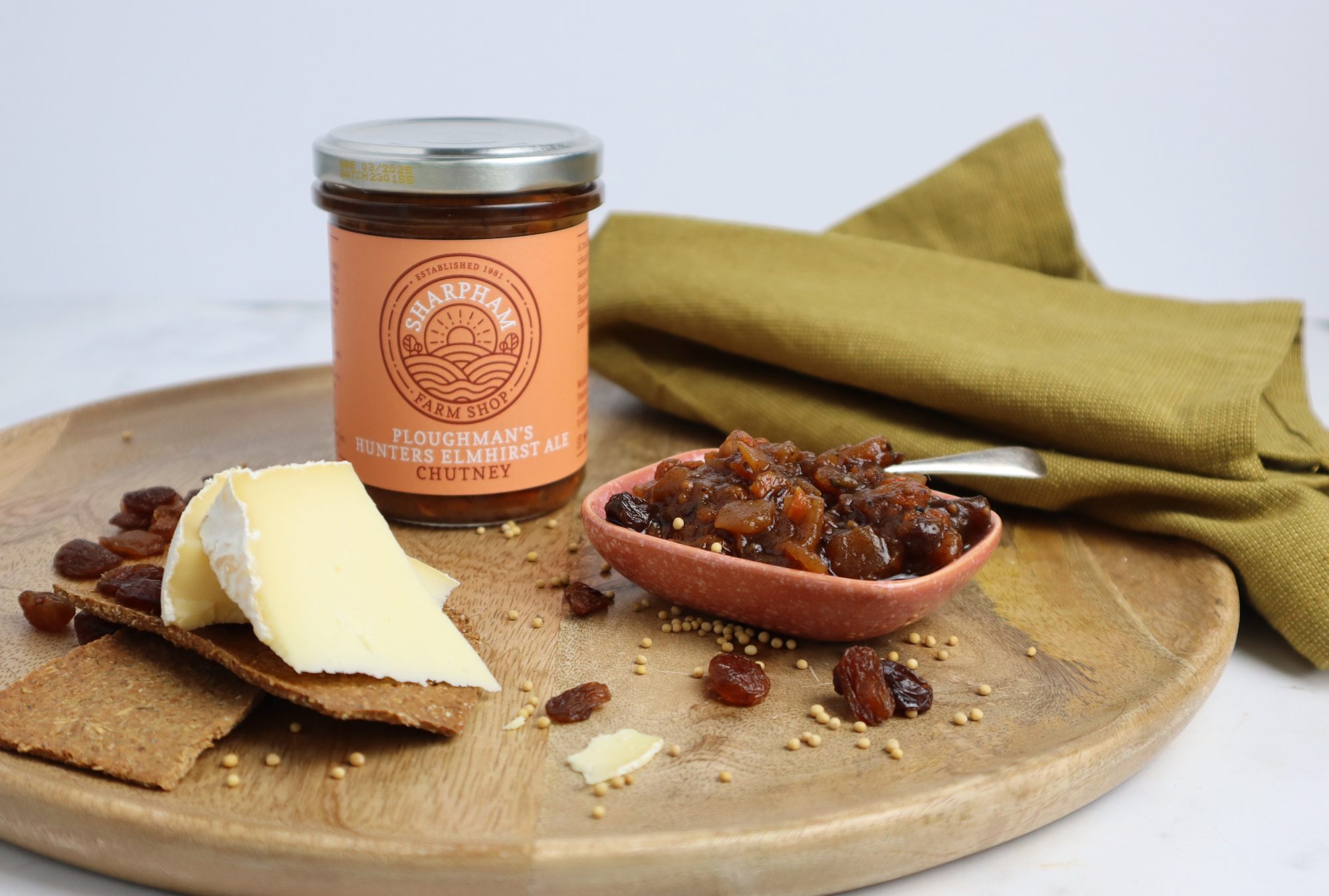 Ploughman's Hunters Elmhirst Ale Chutney | Sharpham Cheese